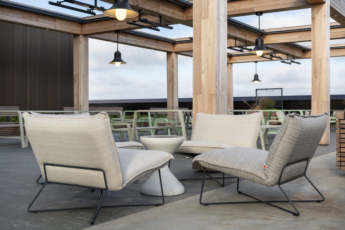 How we photograph London's Outdoor Office Spaces: - Office Curator